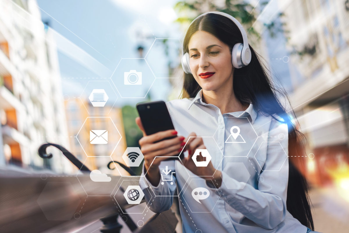 FINEOS Actionable Data | Real-time Embedded Analytics